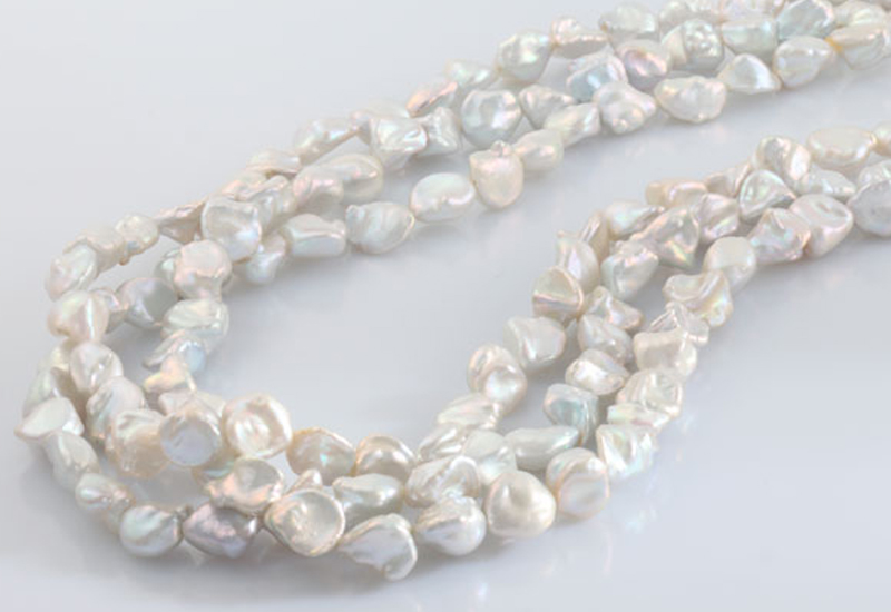 Raw Pearls and Holts team for spring pearl seminar