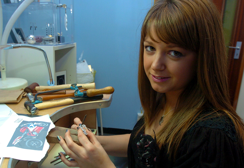 Alyssa Smith wins Retail Star of the Future Award