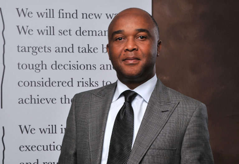 De Beers Consolidated Mines boss to step down