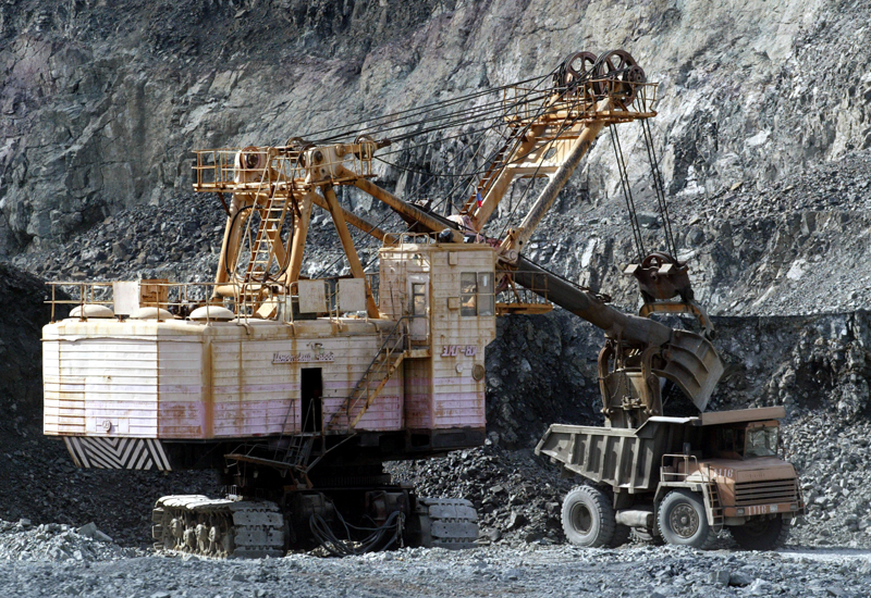 Platinum miners struggling in South Africa
