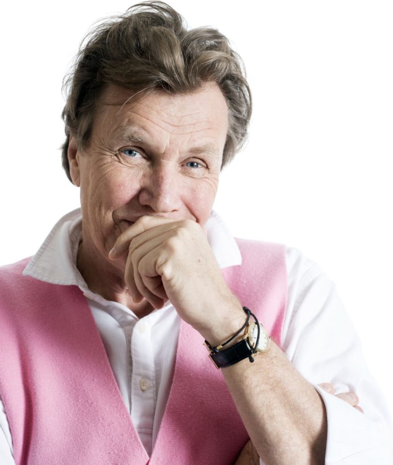 Theo Fennell to exhibit winning CSM designs