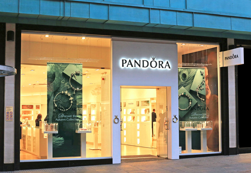 Pandora UK sales surge by over 50% in 2015