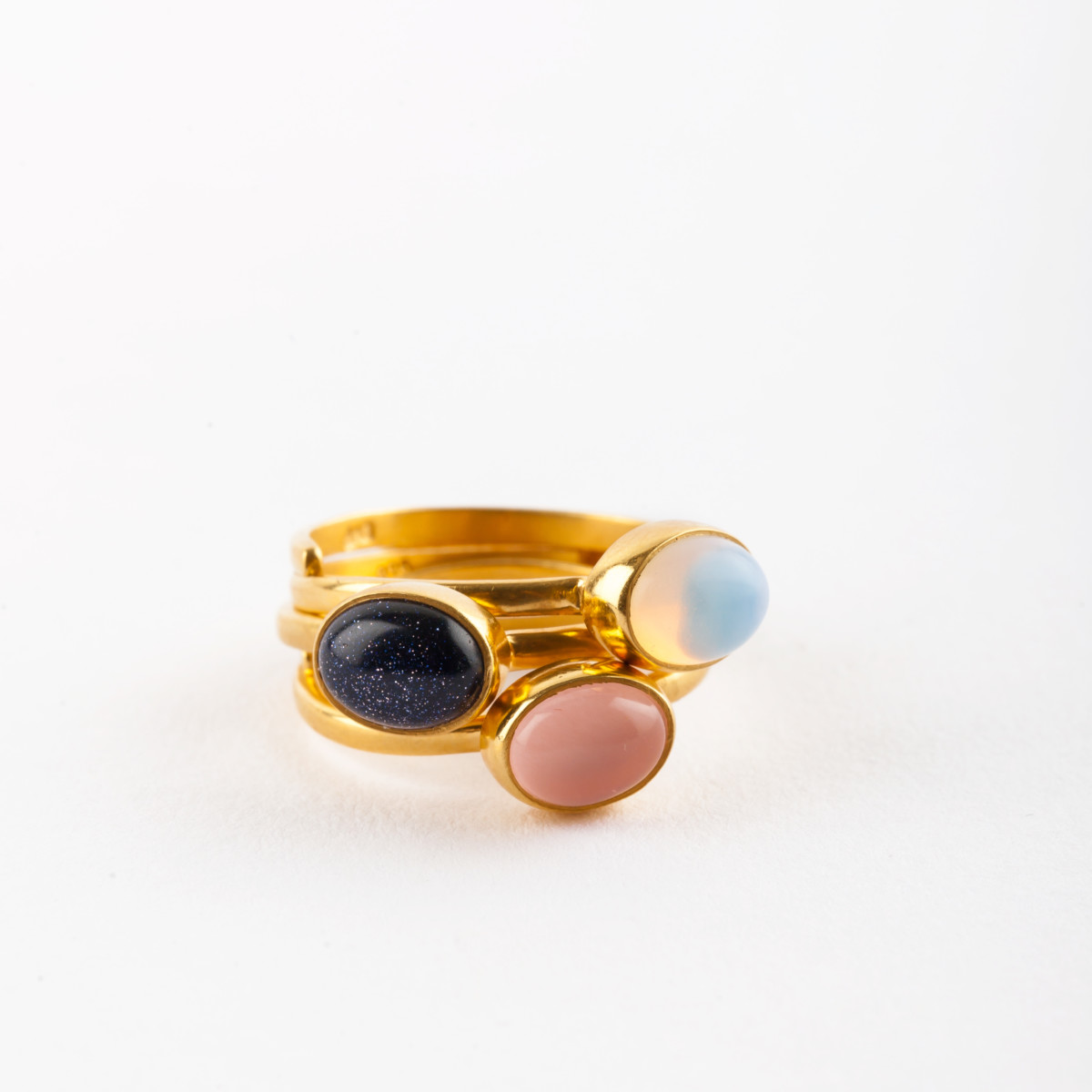 IN PICS: Galactic jewels lead the way for AW16