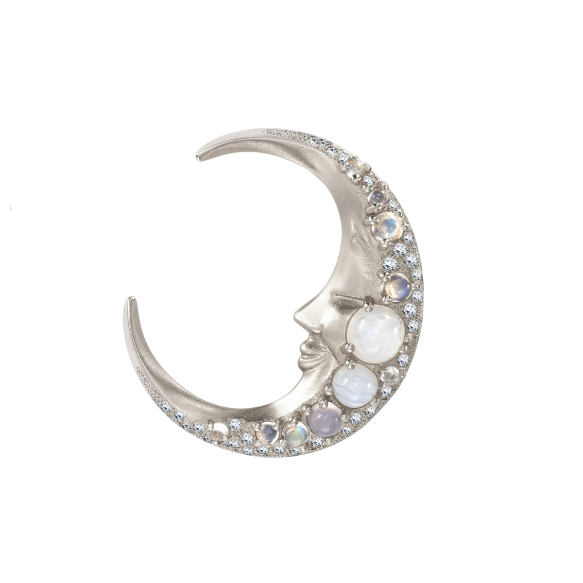 IN PICS: Galactic jewels lead the way for AW16