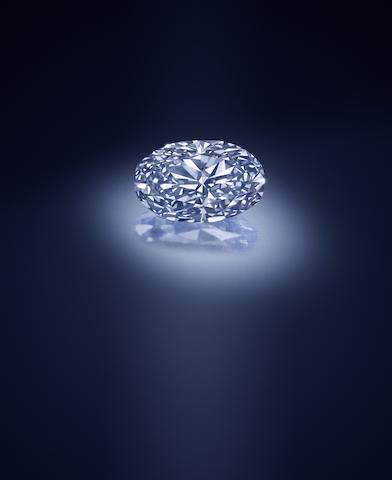 Blue diamond sells for £2.32m at Bonhams London