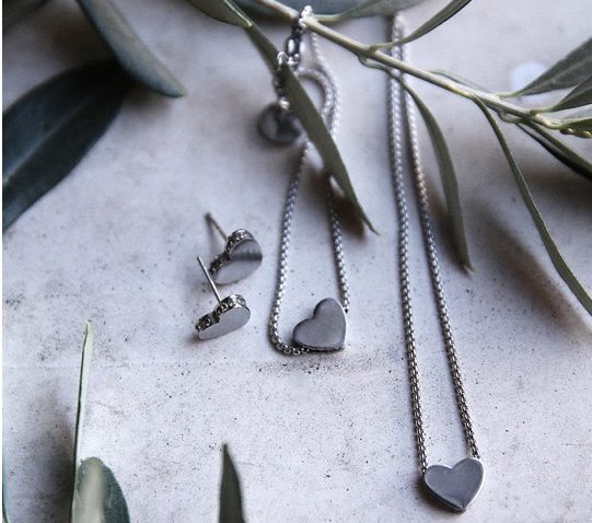 Edblad launches exclusive jewels for charity