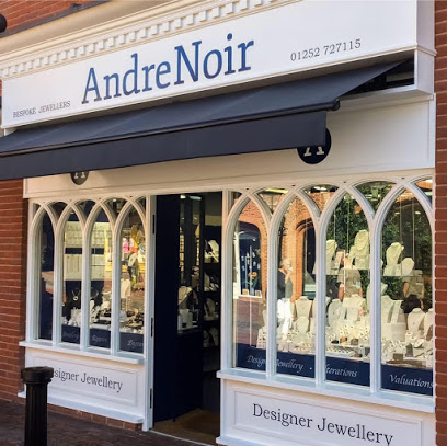 Motorbike thieves escape with £40k of stock from Surrey jeweller in ...