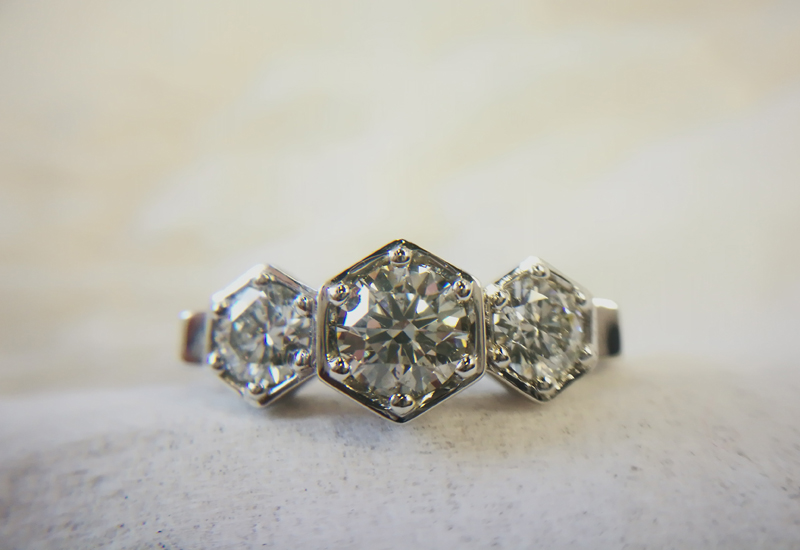The Diamond Setter is the gold standard in gemstone setting