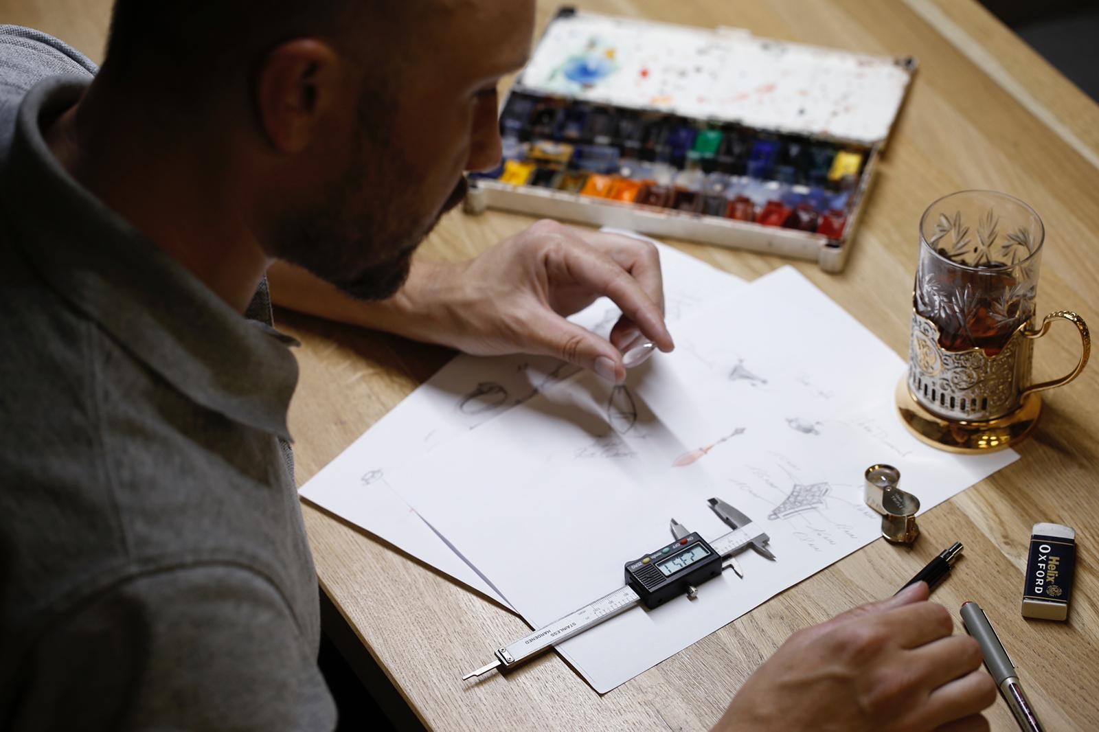 FEATURE: How to solve the diamond industry's great rift?