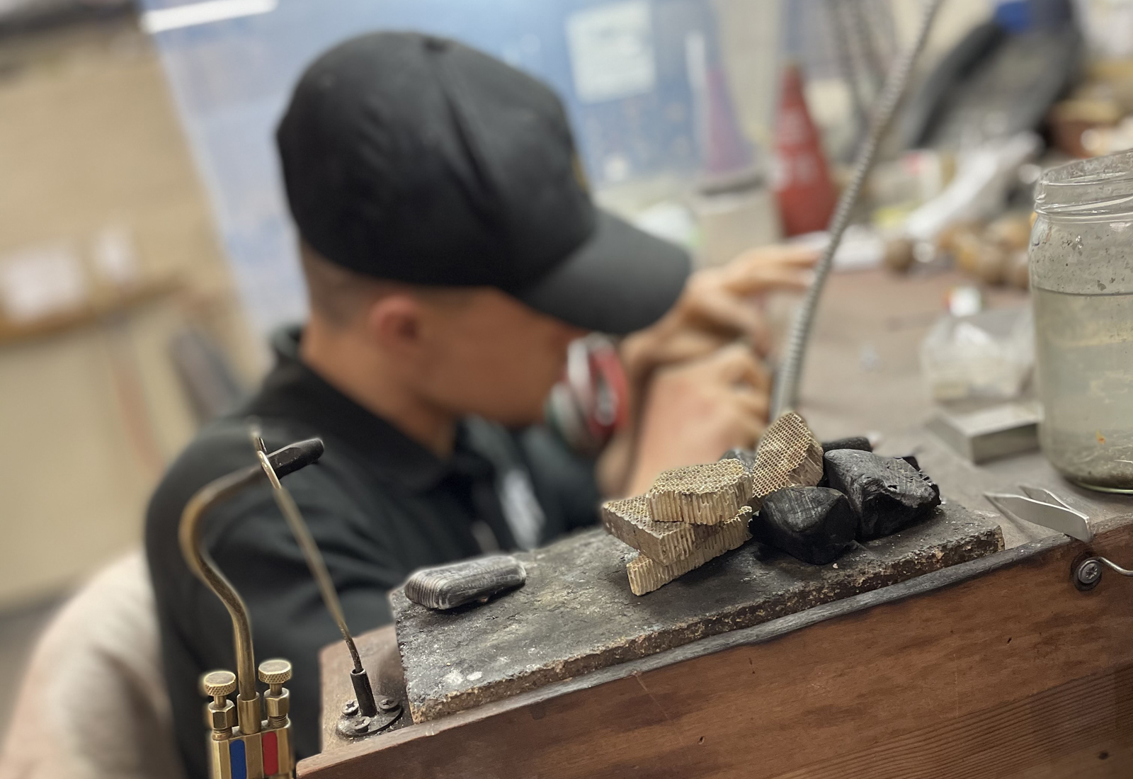 INTERVIEW: How one Sussex jeweller has links to BBC's All That Glitters ...