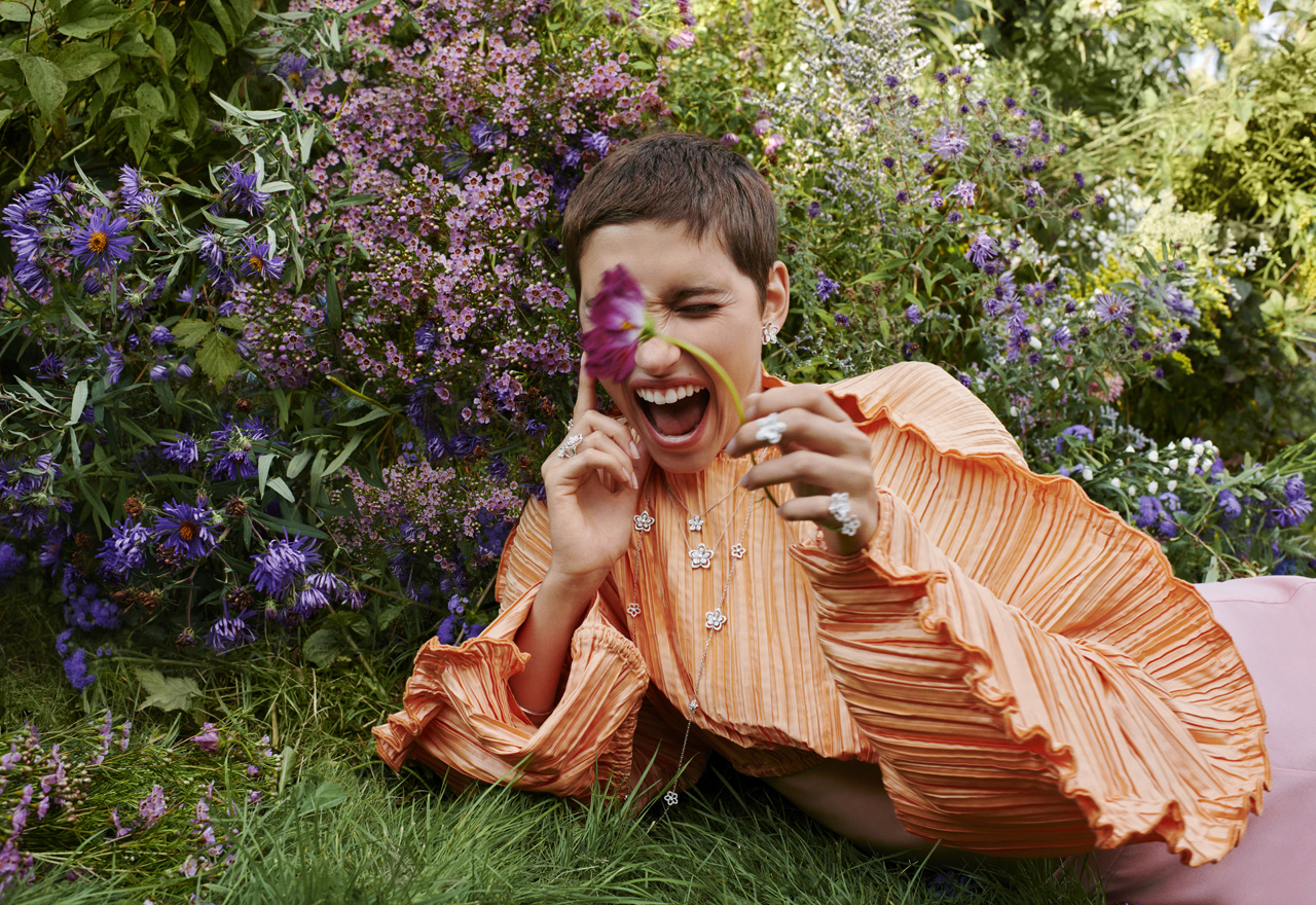 GALLERY: Get back to nature with Graff's Wild Flower collection