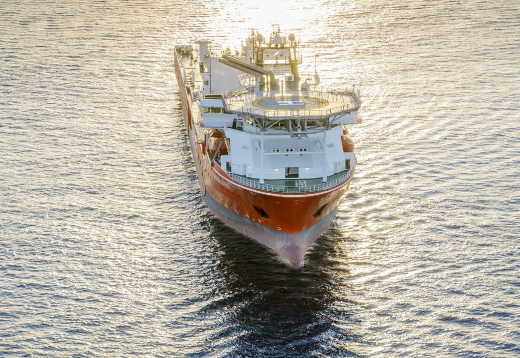 De Beers unveils £320m 'world's most advanced diamond vessel' ahead of ...