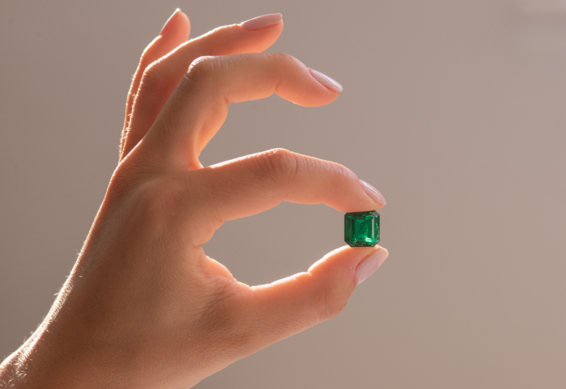 How to Buy Coloured Gemstones, with Gemfields