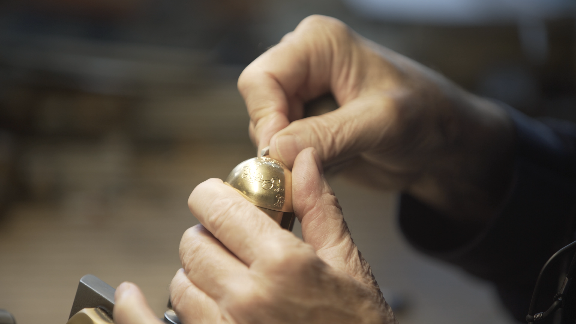 VIDEO: Fabergé launches limited edition egg objet in collaboration with ...