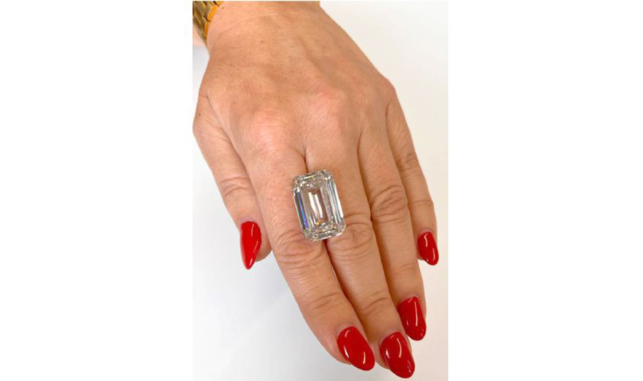 Largest lab grown diamond confirmed at 35 carats