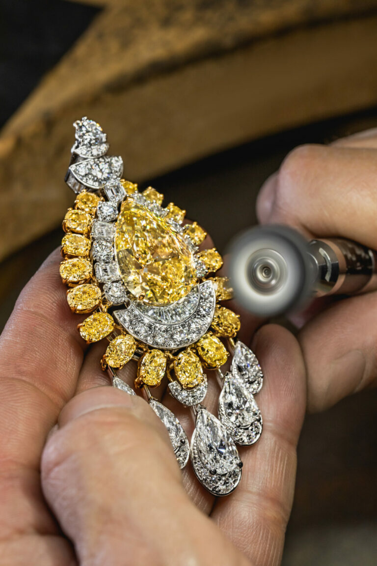 HAUTE COUTURE WEEK: Graff celebrates yellow diamonds