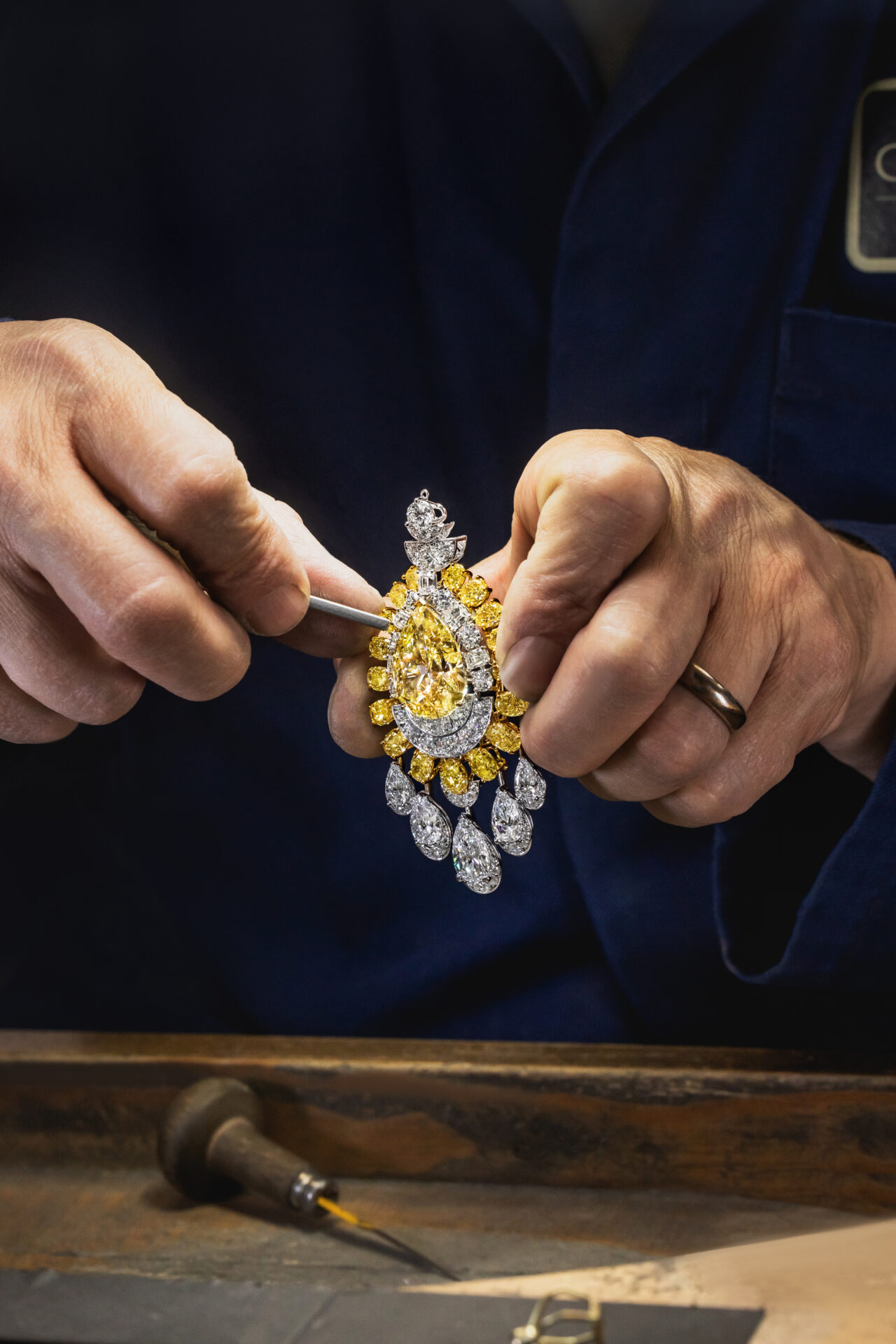 HAUTE COUTURE WEEK: Graff celebrates yellow diamonds