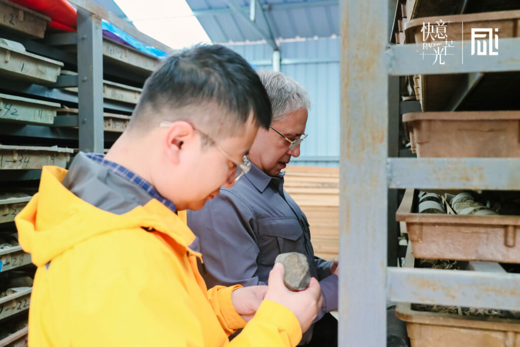 Industry professionals take deep dive into Fuli Gemstones mine