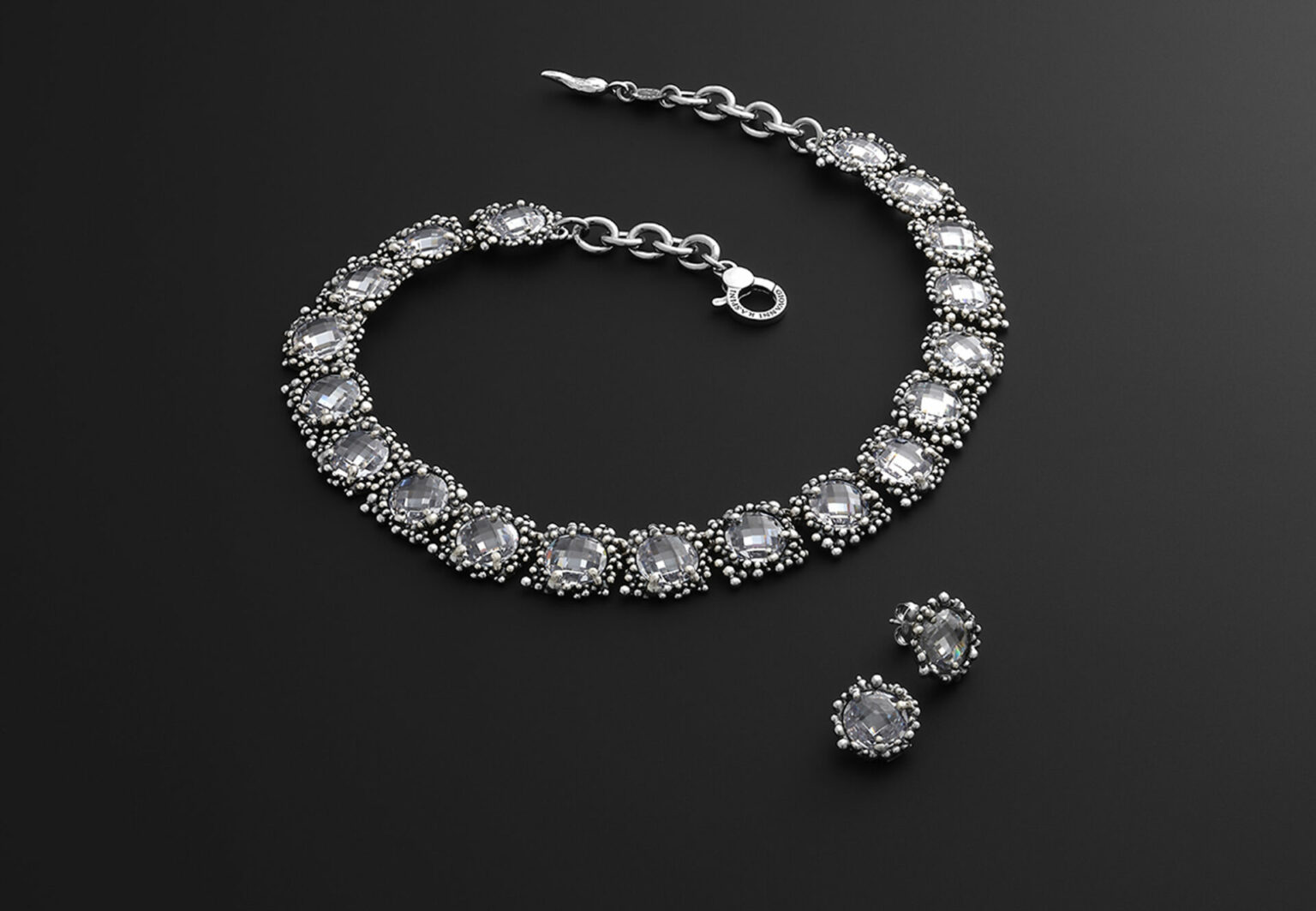 Giovanni Raspini introduces cubic zirconias in brand first