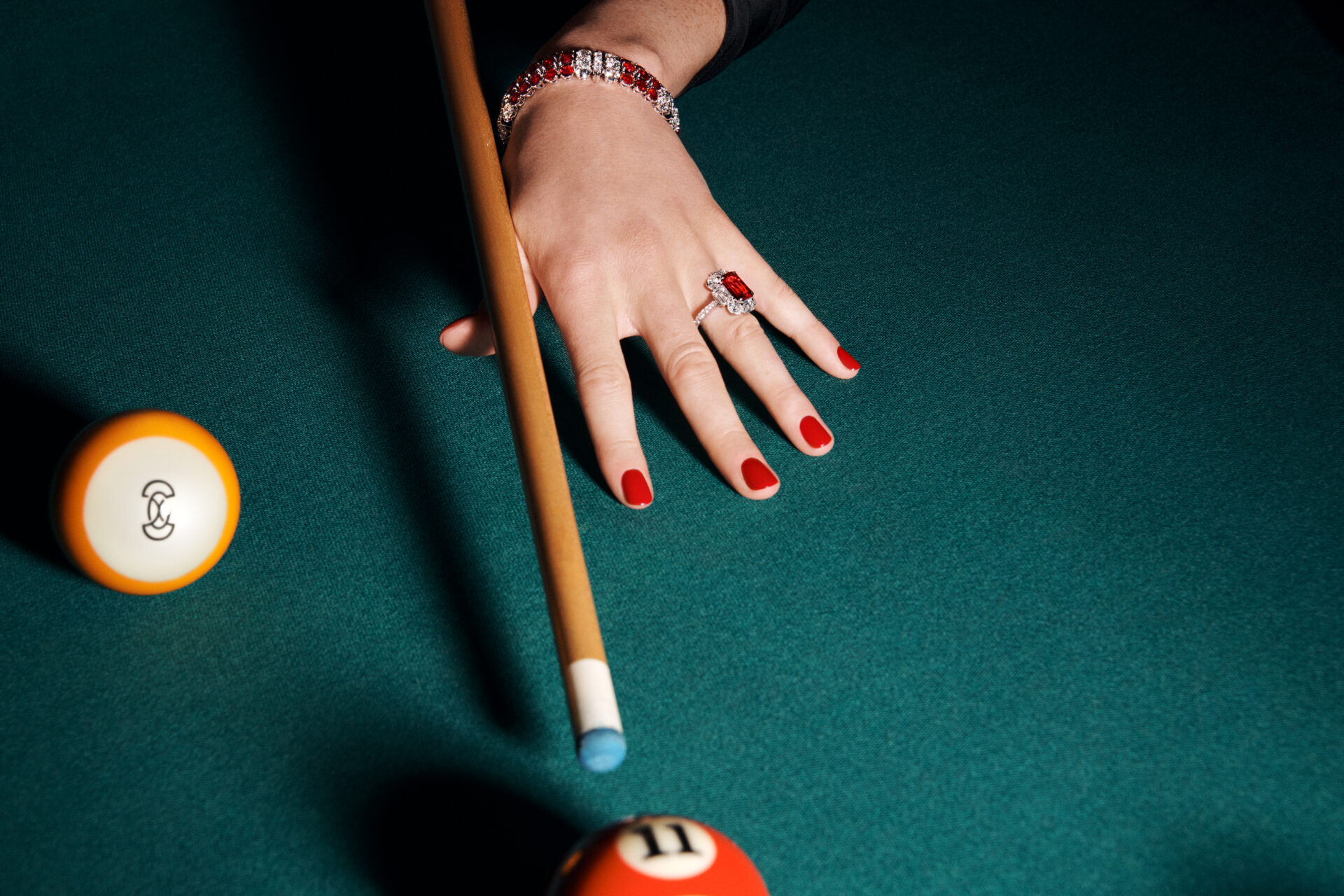 VIDEO: Graff captures the holiday spirit with new festive campaign