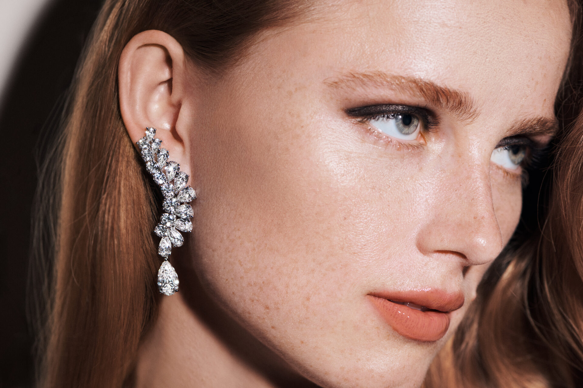 VIDEO: Graff captures the holiday spirit with new festive campaign