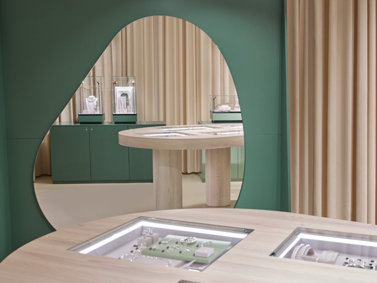 Georg Jensen opens Christmas pop-up on iconic London street