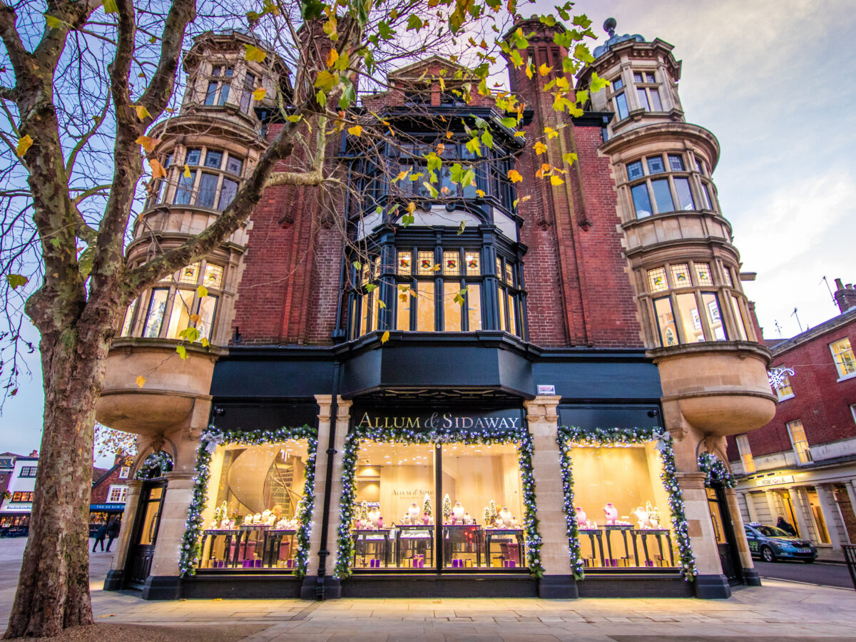 Allum & Sidaway appoints two new directors