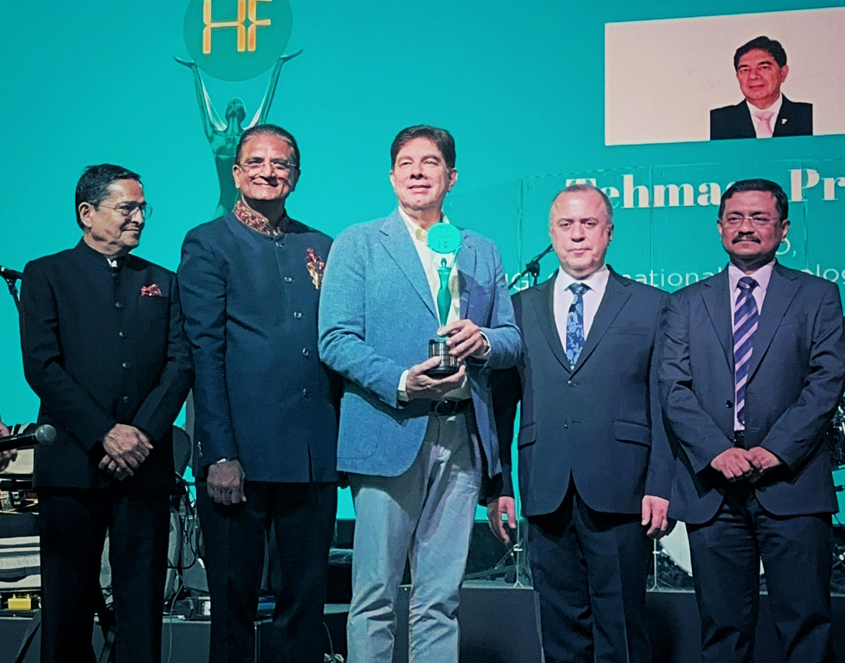 GJEPC honours Tehmasp Printer for leadership in jewellery industry