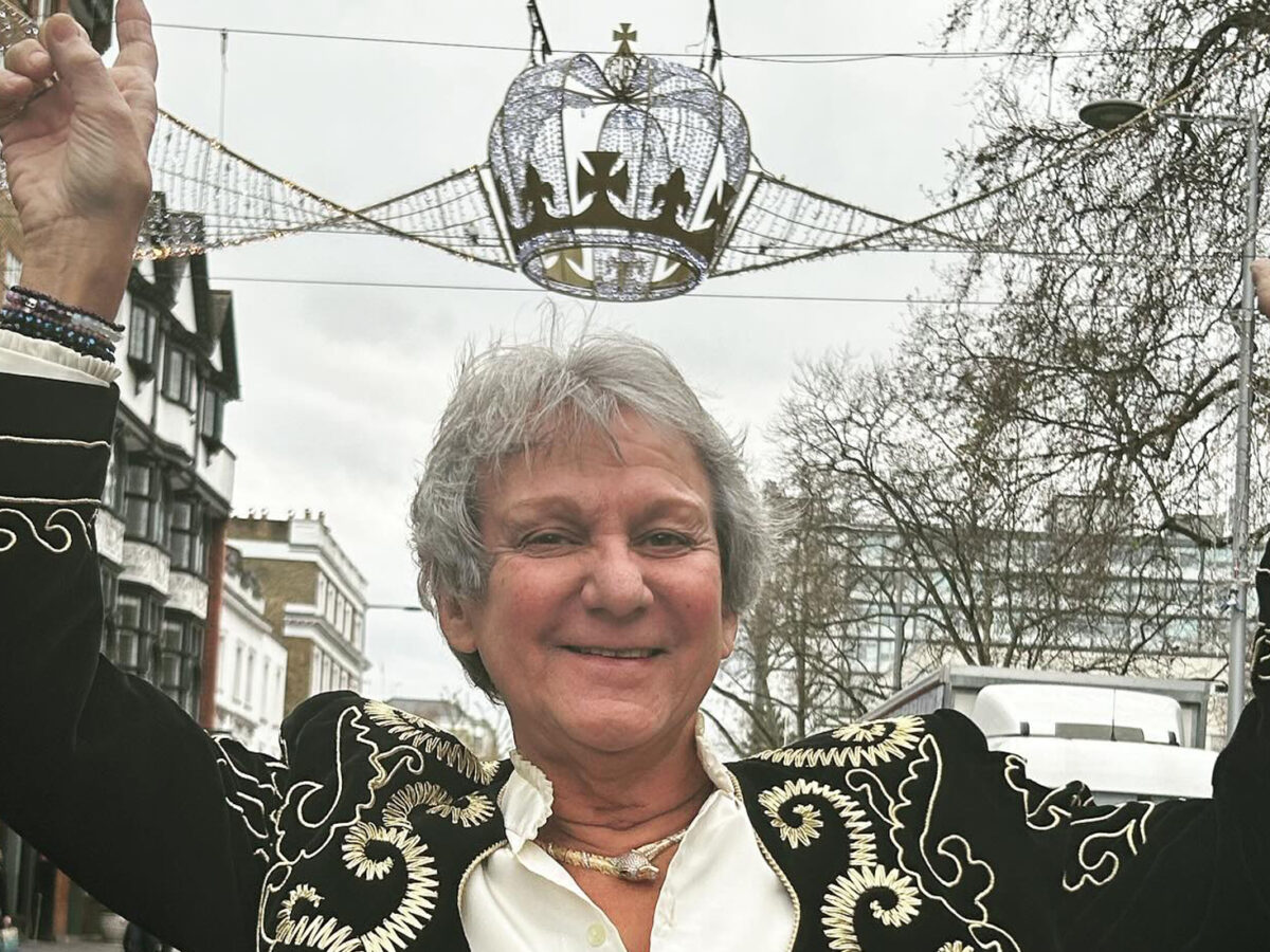 Police appeal for information after celebrity antiques dealer attacked ... Police appeal for information after celebrity antiques dealer attacked ...