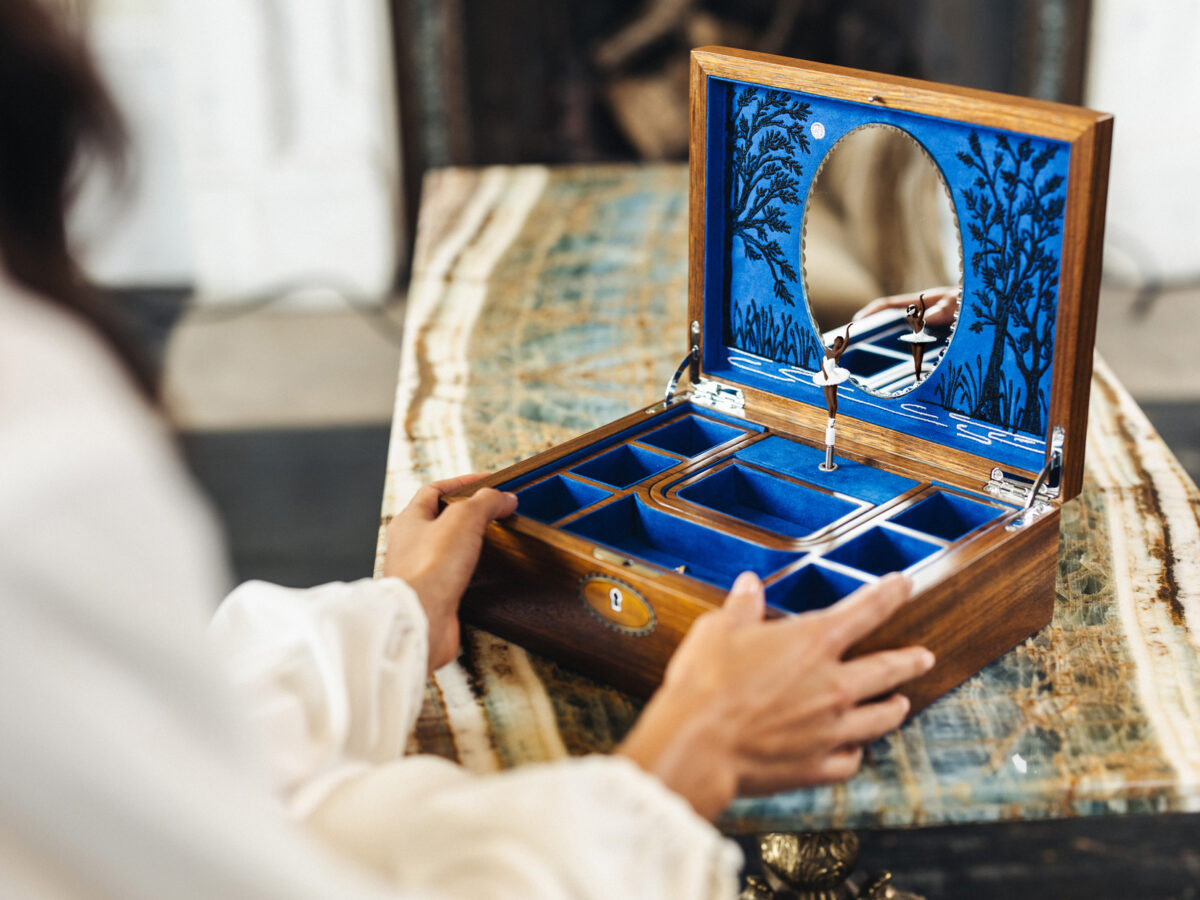 INNOVATION WEEK AW24: WOLF