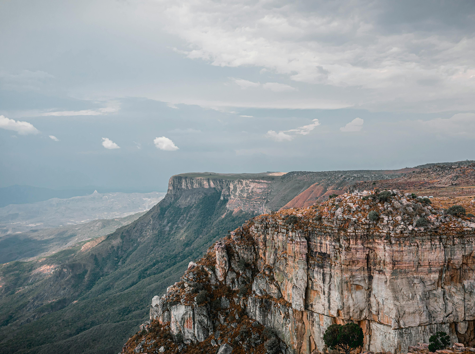 De Beers makes headway with Angola diamond exploration