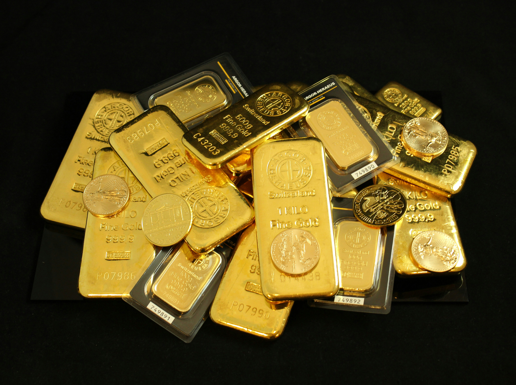 Trump victory could trigger huge gold price drop