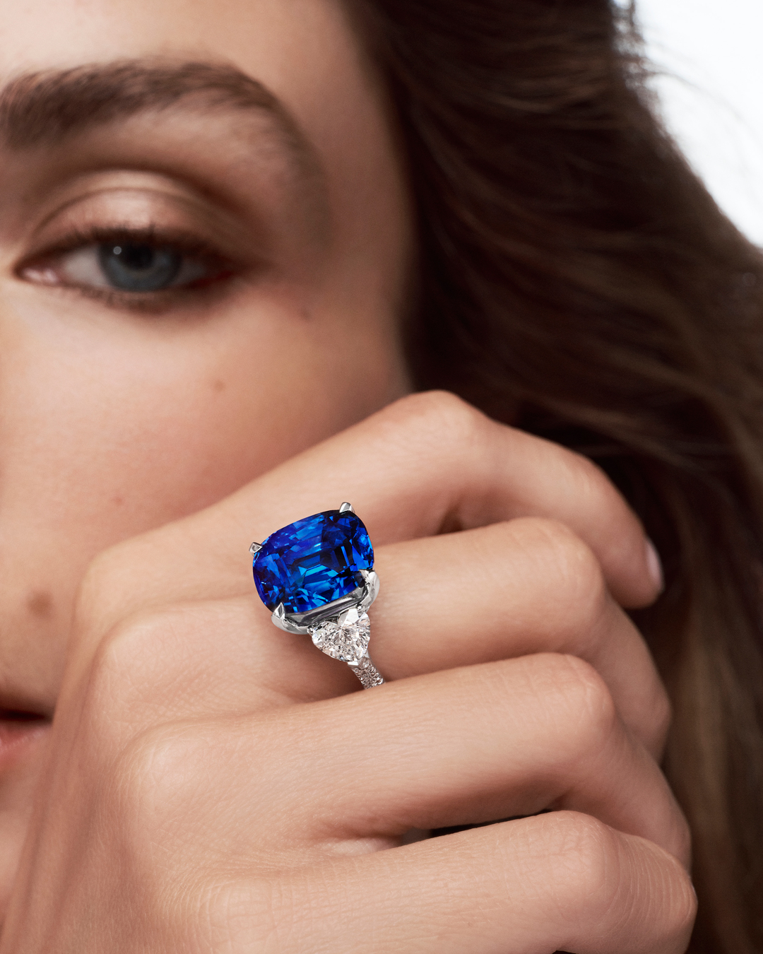 Graff unveils new festive campaign