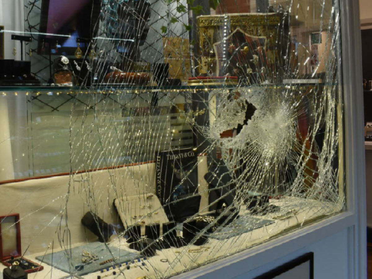 Jewellery thieves set to face prison time following £200k heist