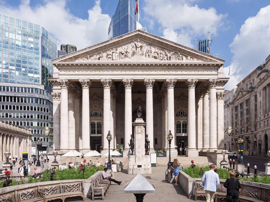 Searle & Co relaunches brand at London’s Royal Exchange