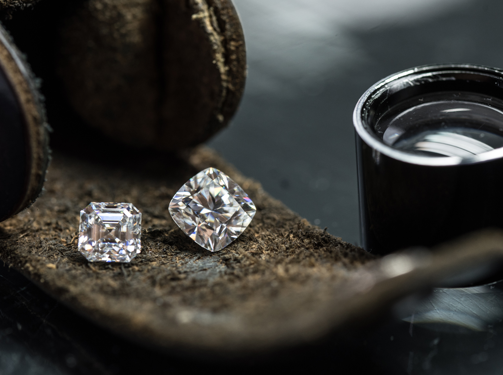 Diamonds are a girl’s best friend: 27% would choose diamonds