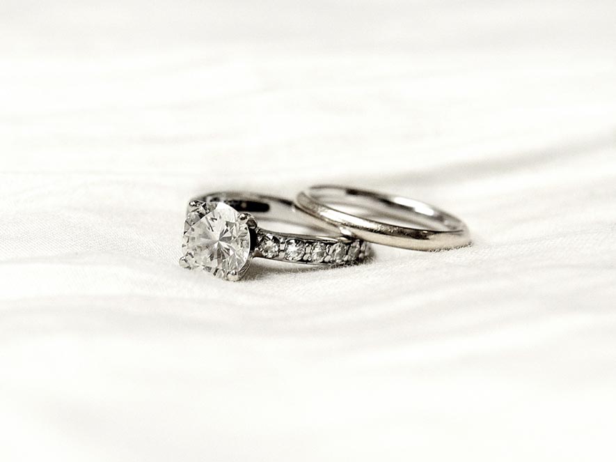 50% of couples now shop for engagement rings together