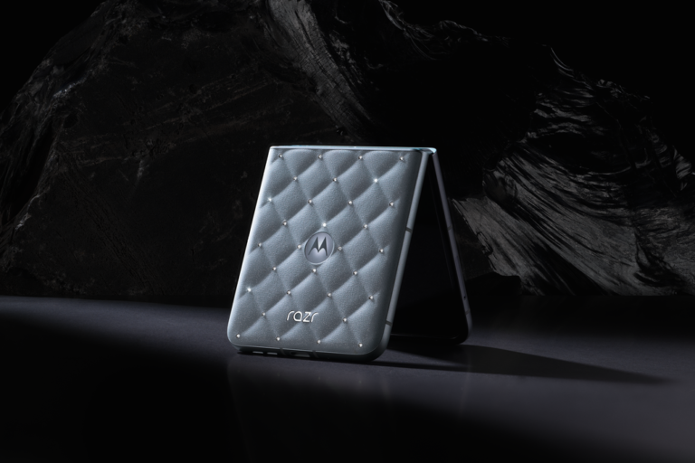 Tech meets lifestyle luxury with new Swarovski and Motorola collab