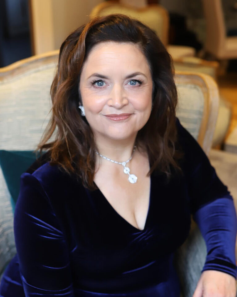 Susannah Lovis relocates in Burlington Arcade