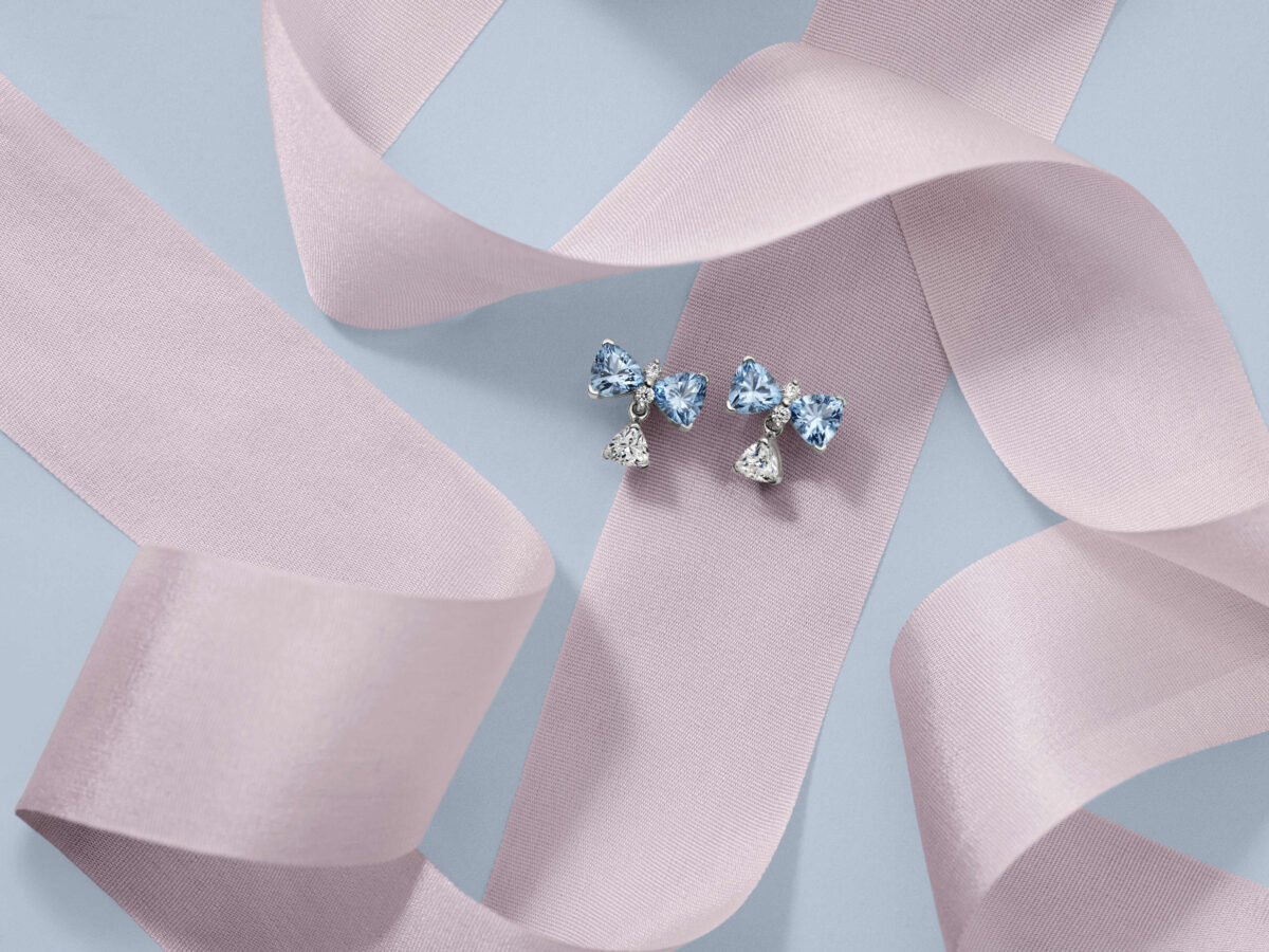 Dearest Gentle Reader, don't miss Pandora's new Bridgerton collection