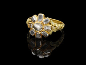 Rare diamond cluster ring to headline Noonans jewellery auction